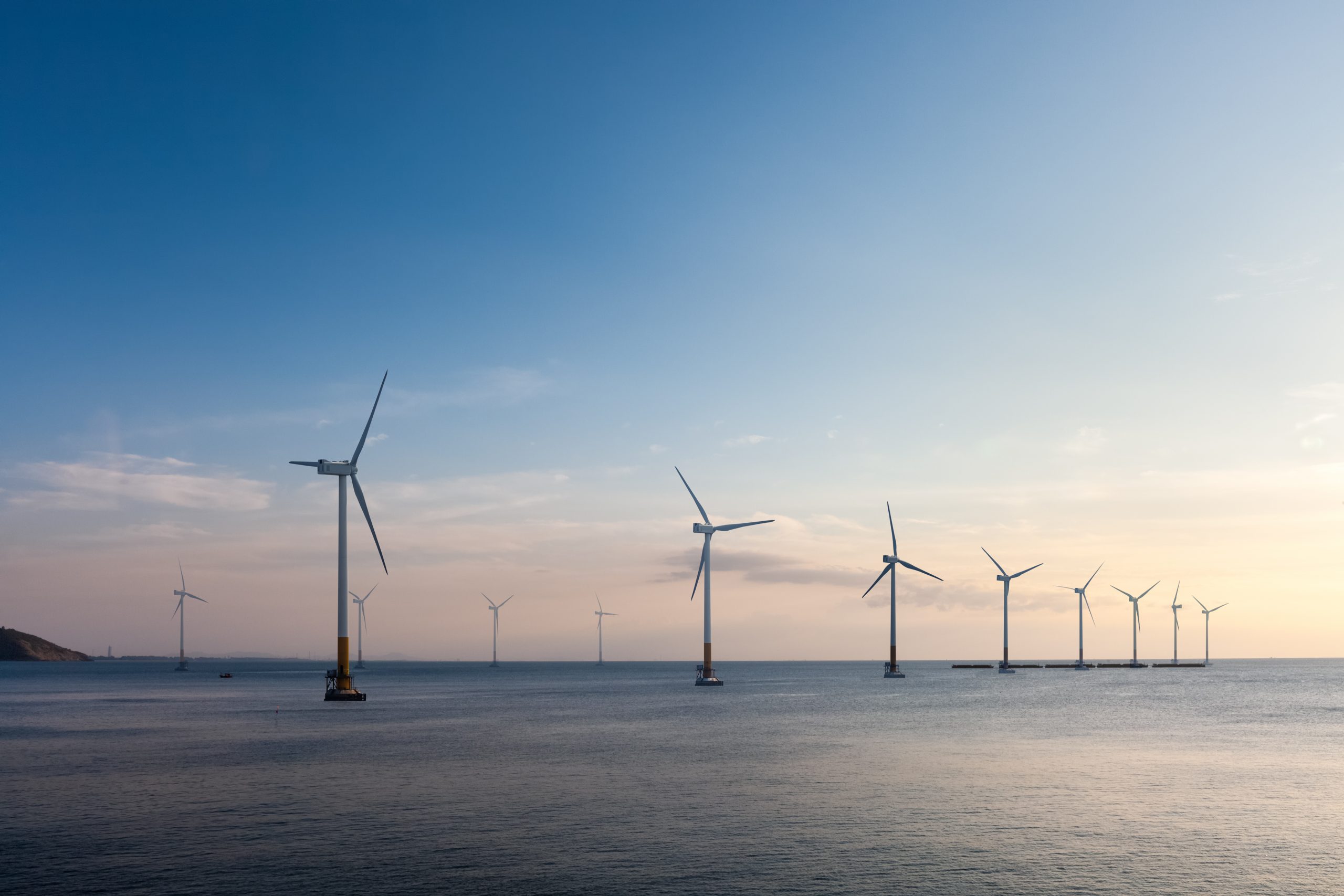 Yunlin offshore wind farm begins commercial operations in Taiwan ...